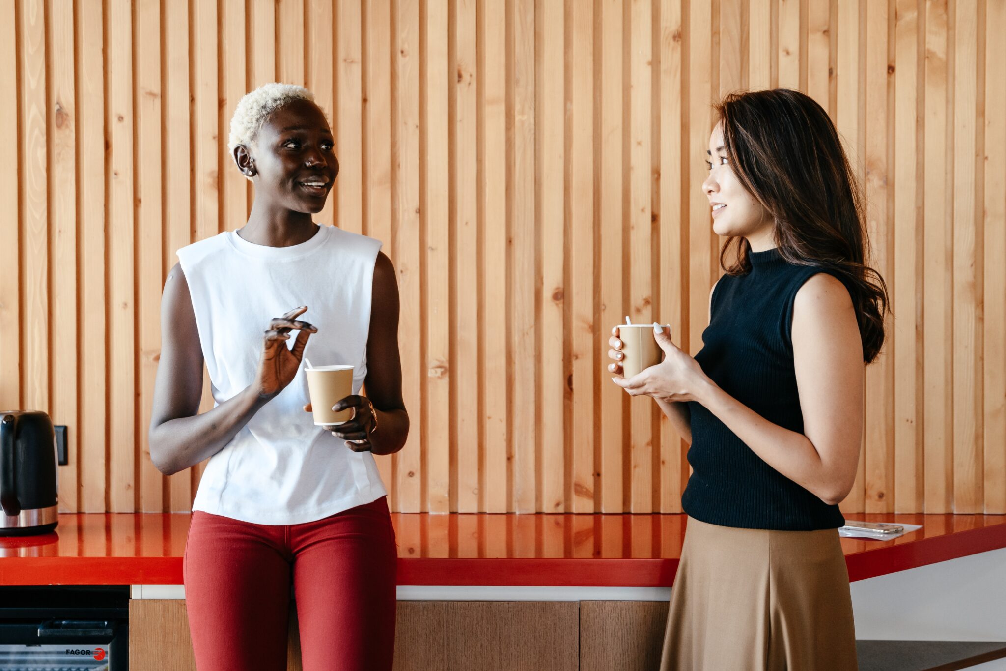 How to Handle an Argument With a Friend - Mind Connections